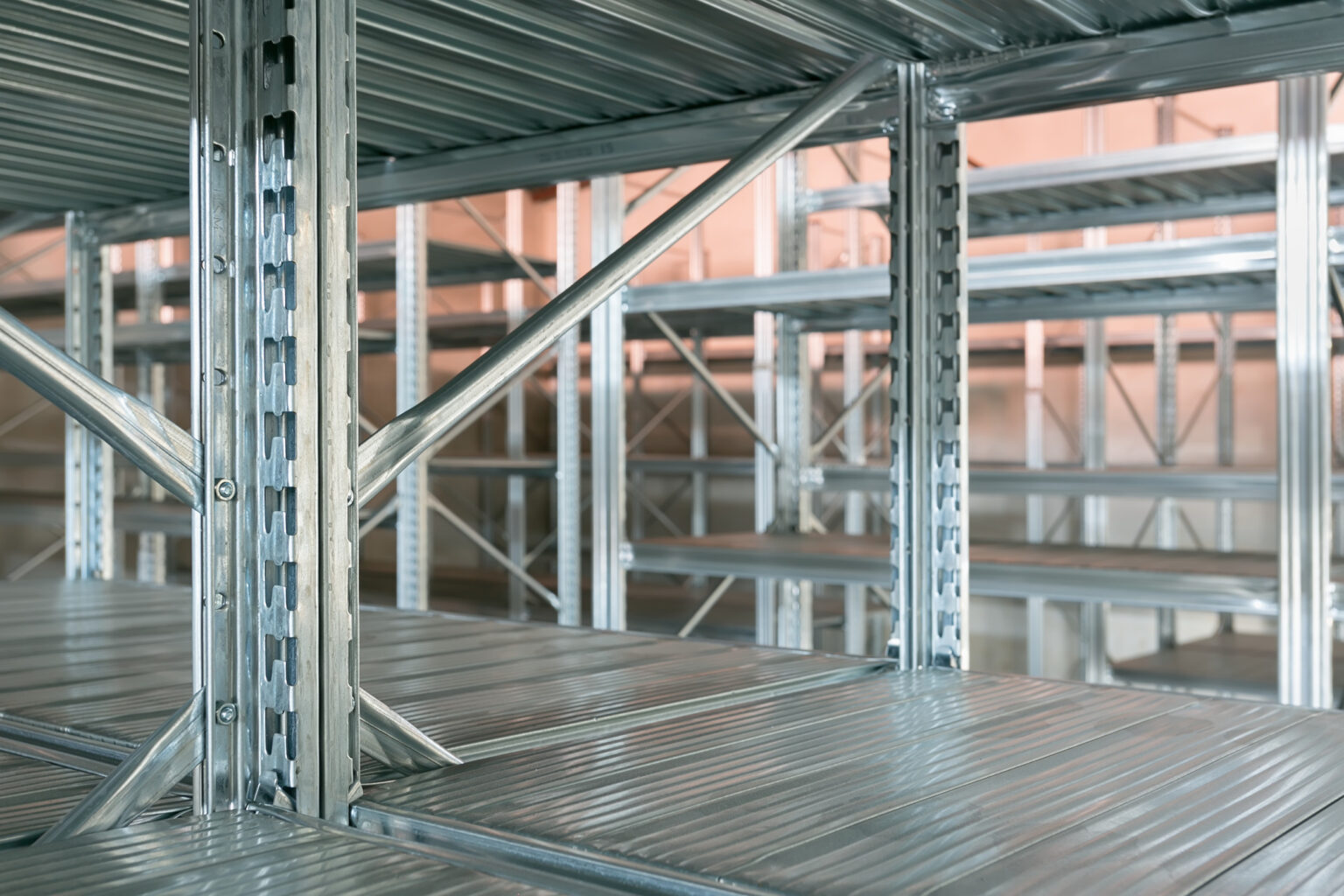 Rack métallique : comment bien choisir ? - Thyma